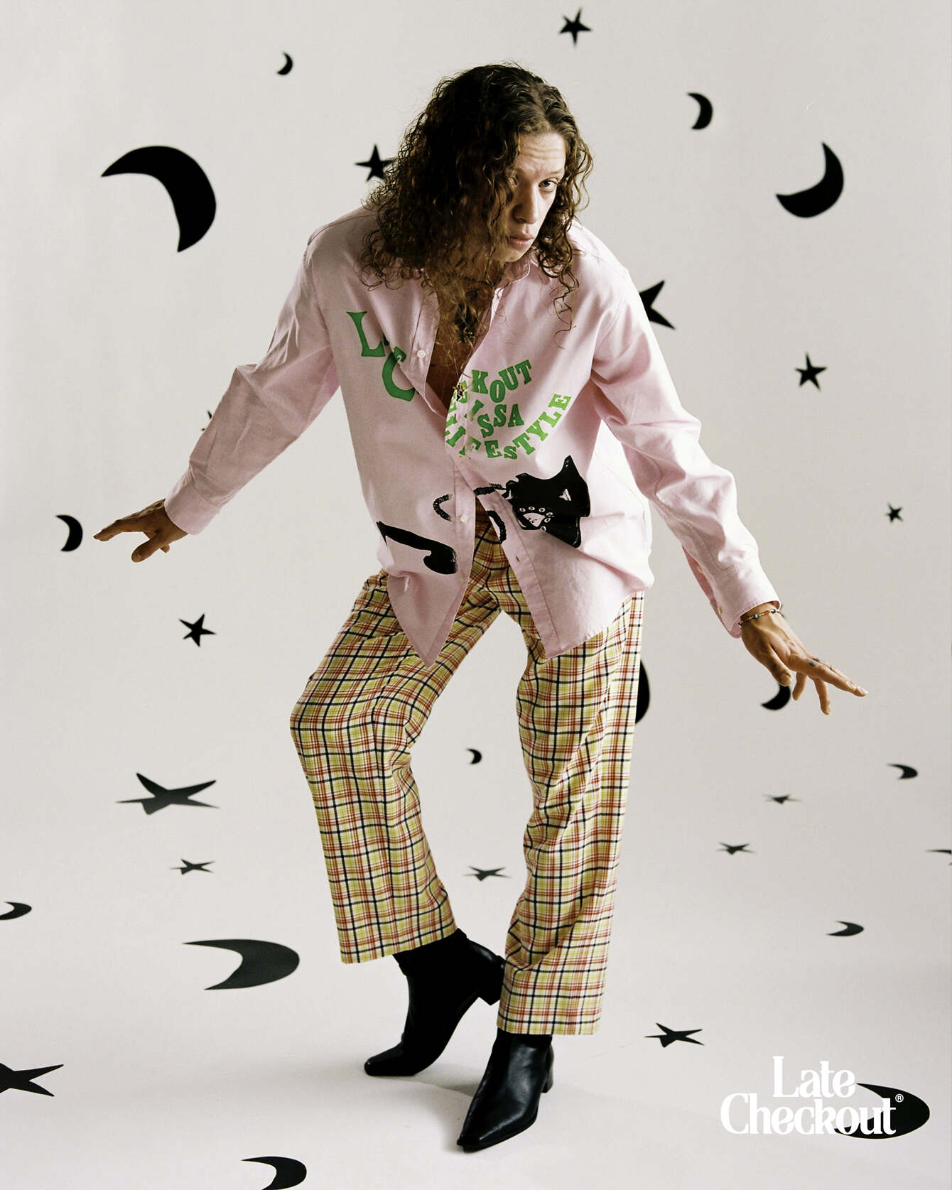 Leila Rodríguez: crear desde lo versátil – Isla Cyborg